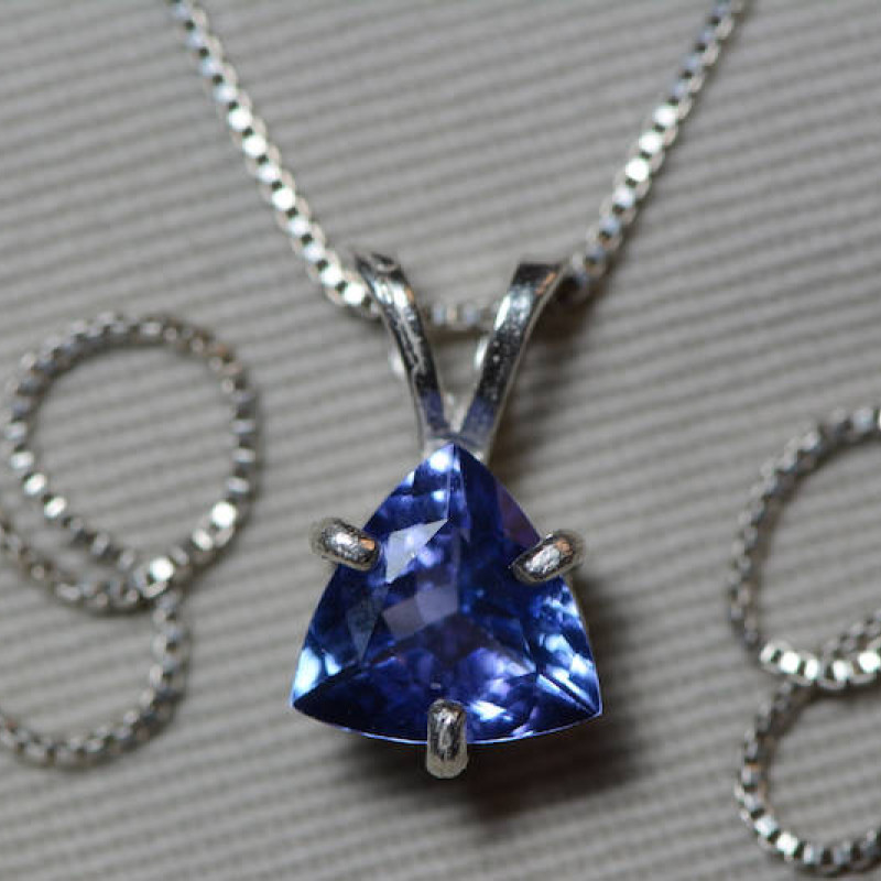 Tanzanite Necklace, Certified Tanzanite Pendant 2.34 Carats Trillion ...