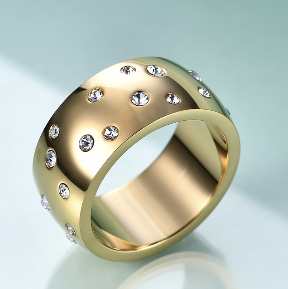 18ct Gold Ring With Diamonds - All Birthstone™